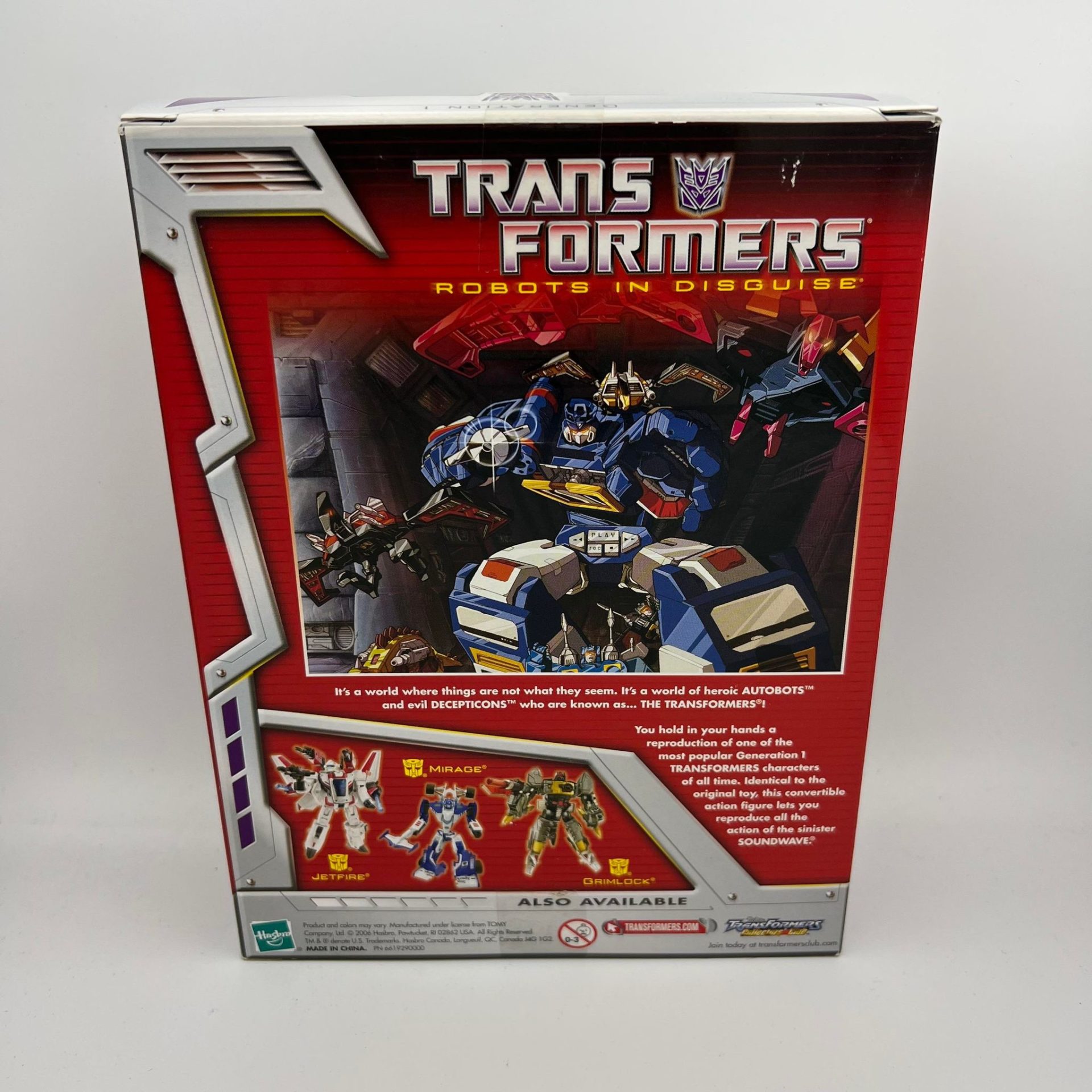 Transformers Commemorative Collection – Soundwave – Needless Toys and ...